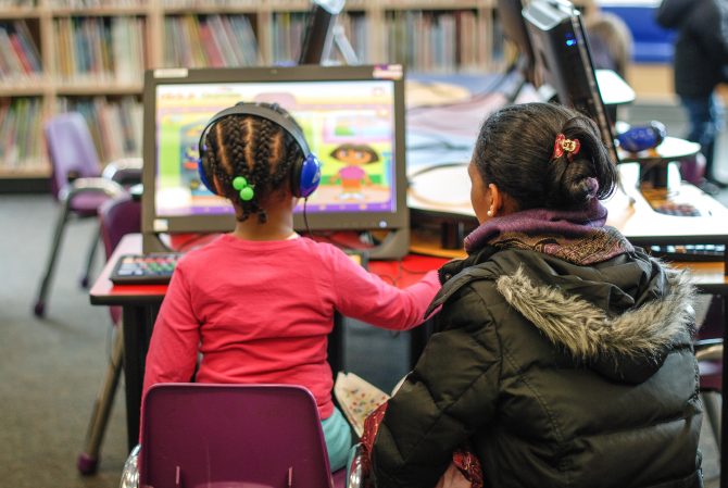 Parenting in the Digital Age: The Impact of Technology on Our Kids ...